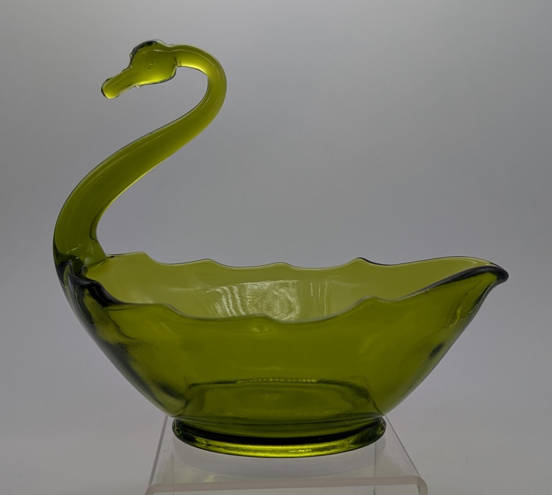 Viking Art Glass Epic #1324 Open Swan Nut or Candy Dish – Made in USA ...