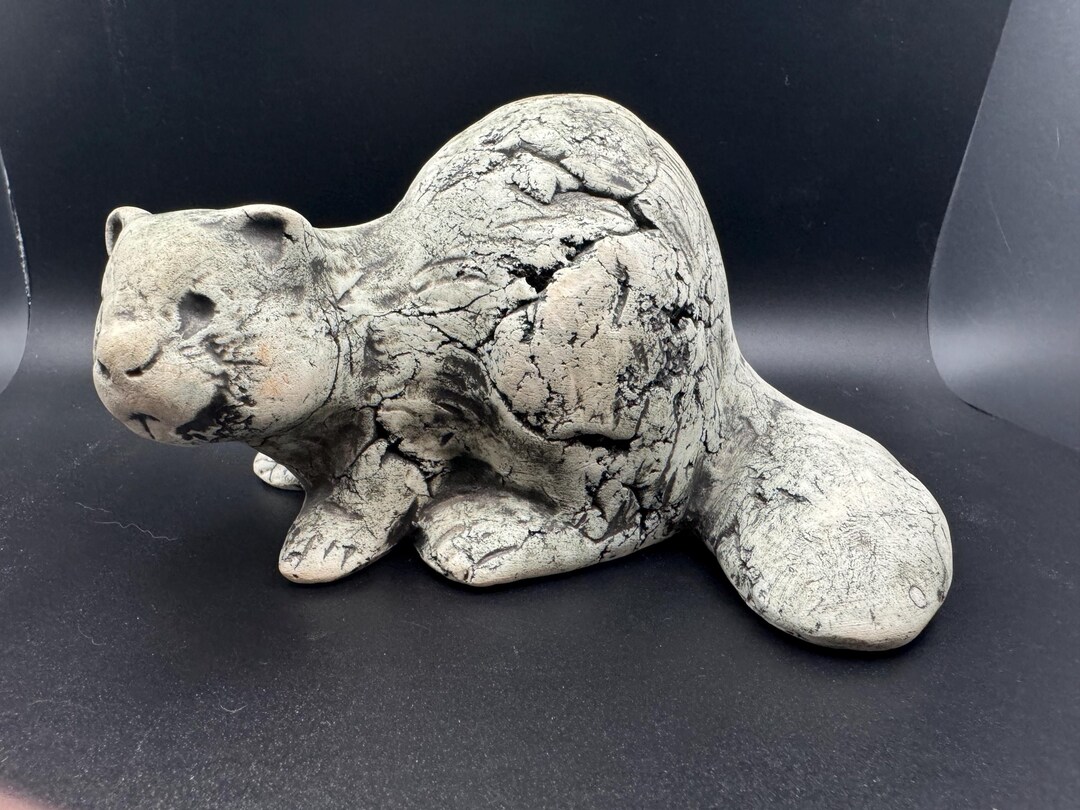 Vintage Stan Langtwait Beaver Sculpture: Mount St Helens Ash Clay Art ...