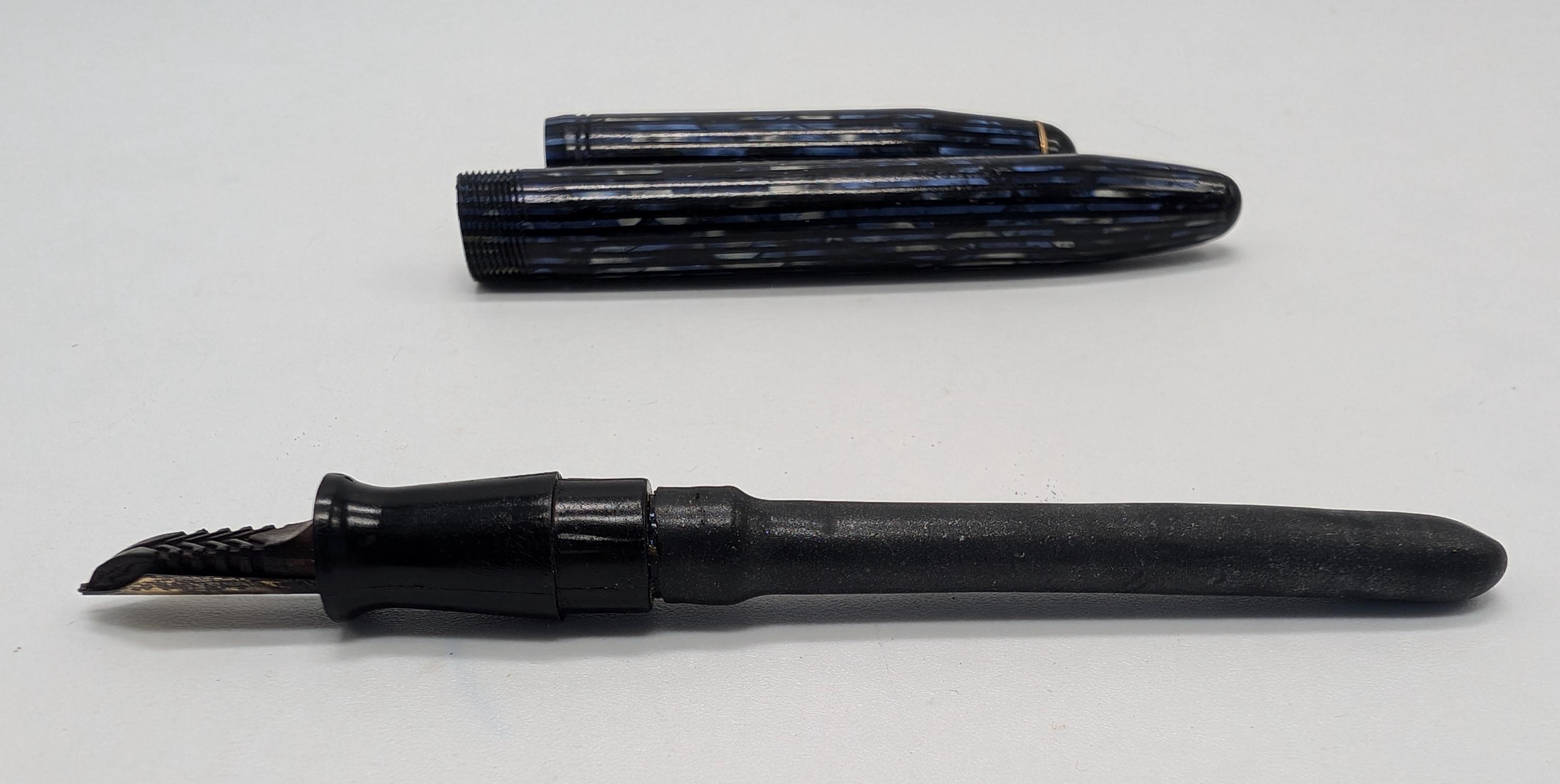 Venus Autograph Fountain Pen and Mechanical Pencil Set, by American ...