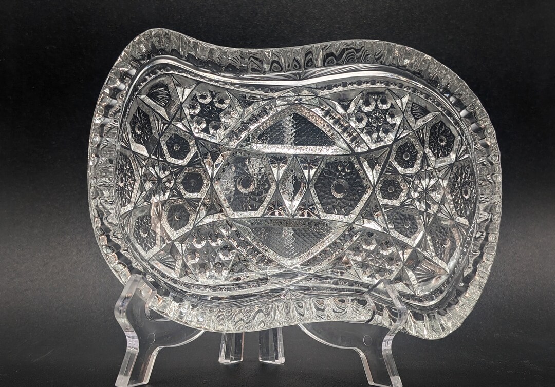 Mckee Glass Fentec Pattern PRES CUT Marked Nappy/relish Dish – EAPG ...