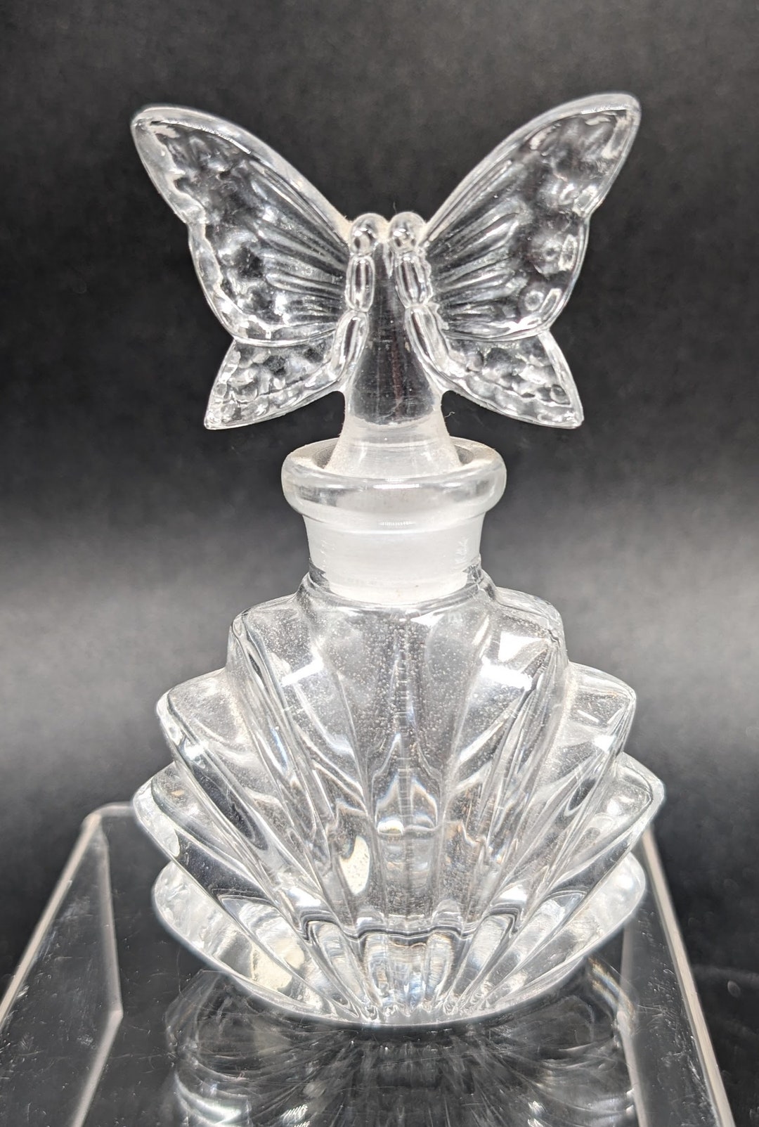 Geometric Art Deco Perfume Bottle With Butterfly Stopper – 24% Lead ...