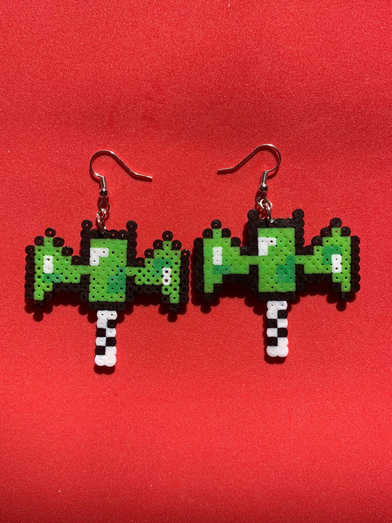Twisted Wonderland Vice Housewardens Perler Bead Earrings - Etsy