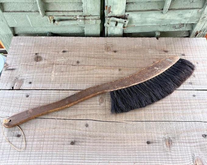 Beautiful Vintage Wood & Natural Bristle Dusting Brush / Work Bench ...