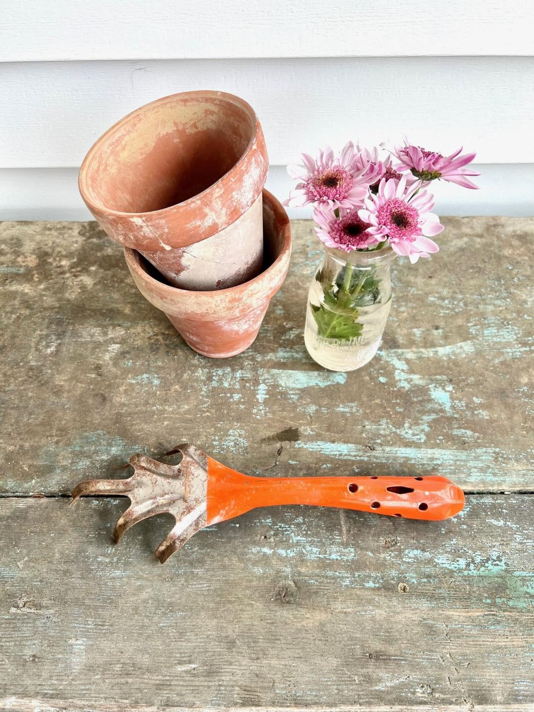 Wonderful Vintage Chippy Orange Metal Garden Claw / Garden Cultivator ...