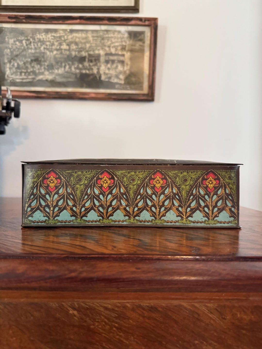 Vintage/antique Metal Candy Tin Gift Box With Lovely Design & Hinged ...