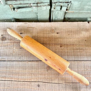 Beautiful Primitive Vintage Solid Wood One Piece Rolling Pin, Weathered ...