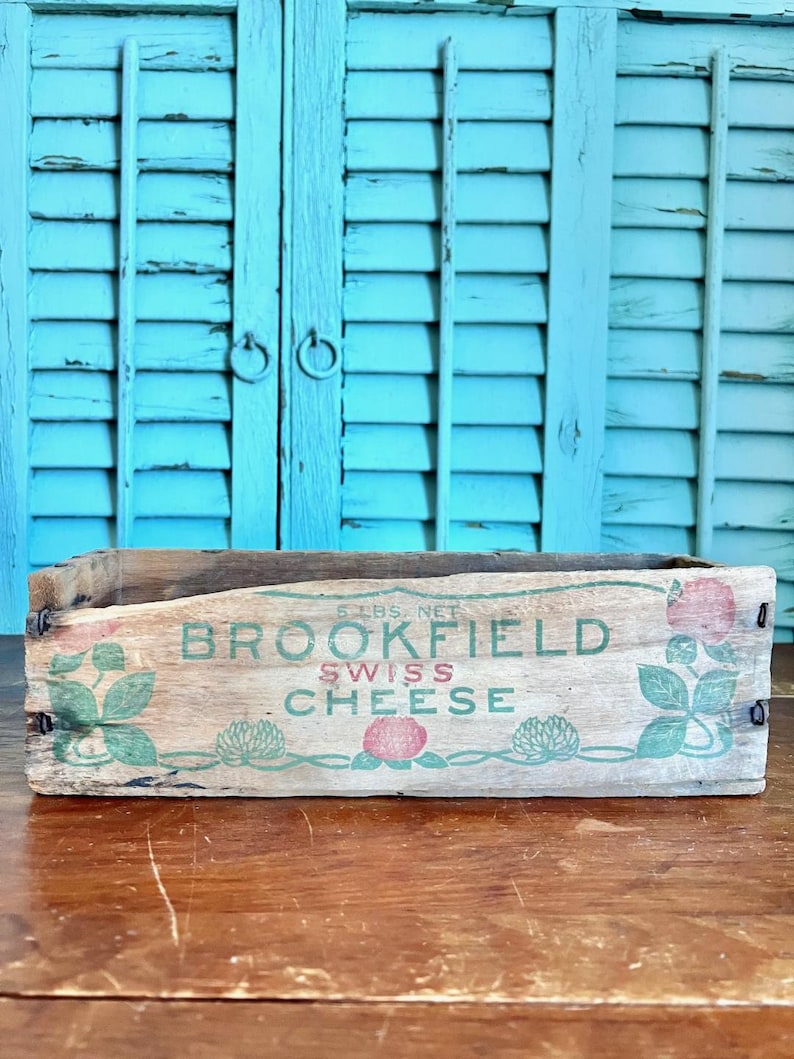 Weathered & Worn Vintage 5 Lb. Swift's Brookfield Wood Cheese Box With ...