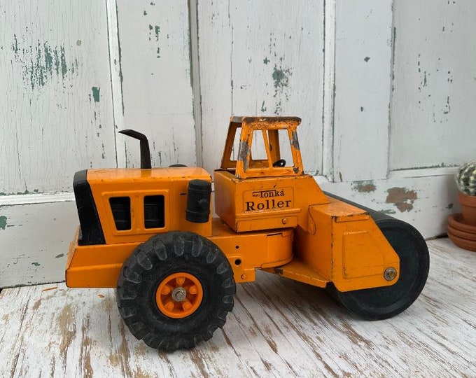 Awesome Vintage 1970s Pressed Steel Tonka Roller in Orange - Vintage ...