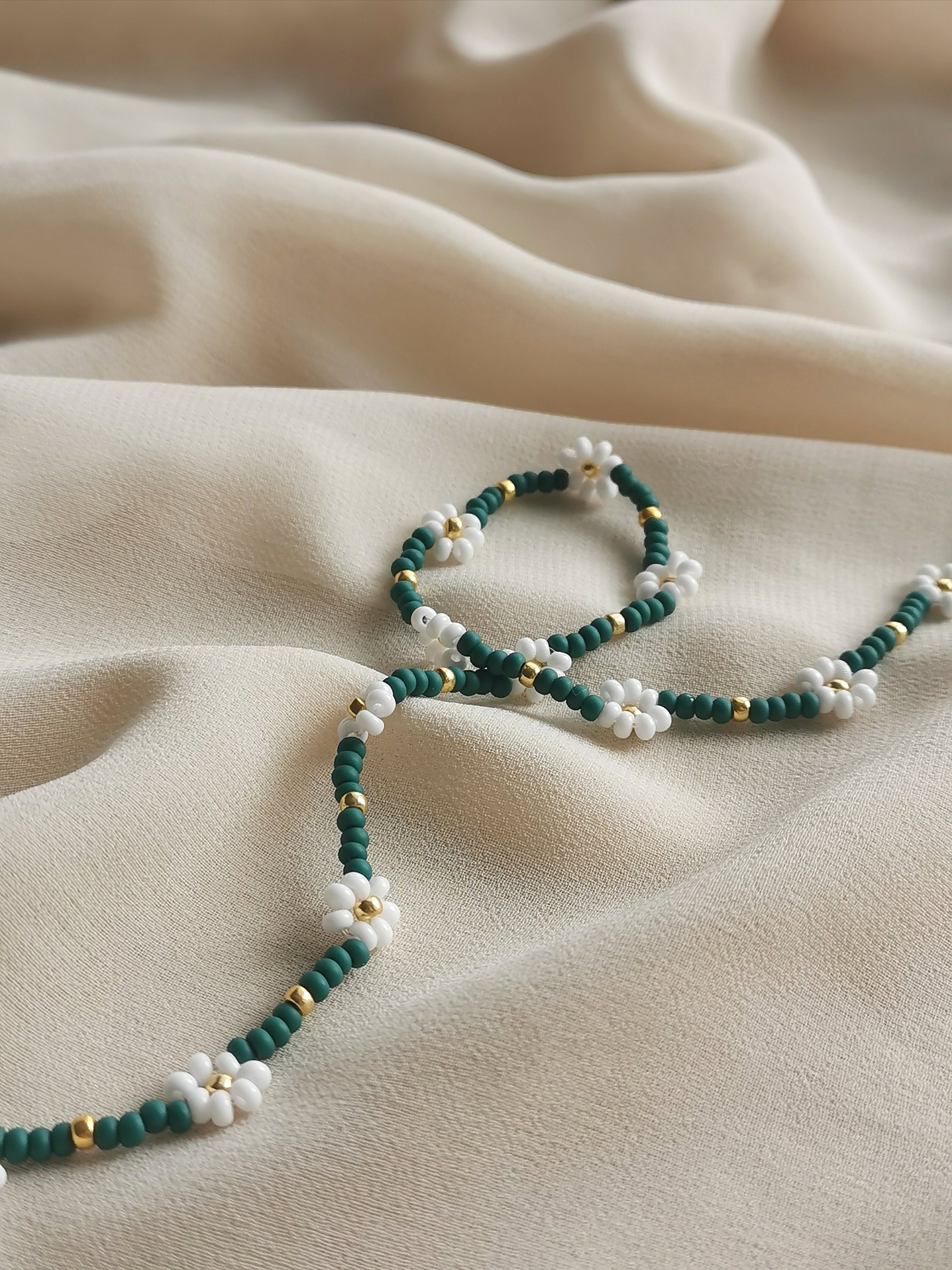 Beaded Daisy Necklace Beaded Flower Jewelry Choker Beaded - Etsy