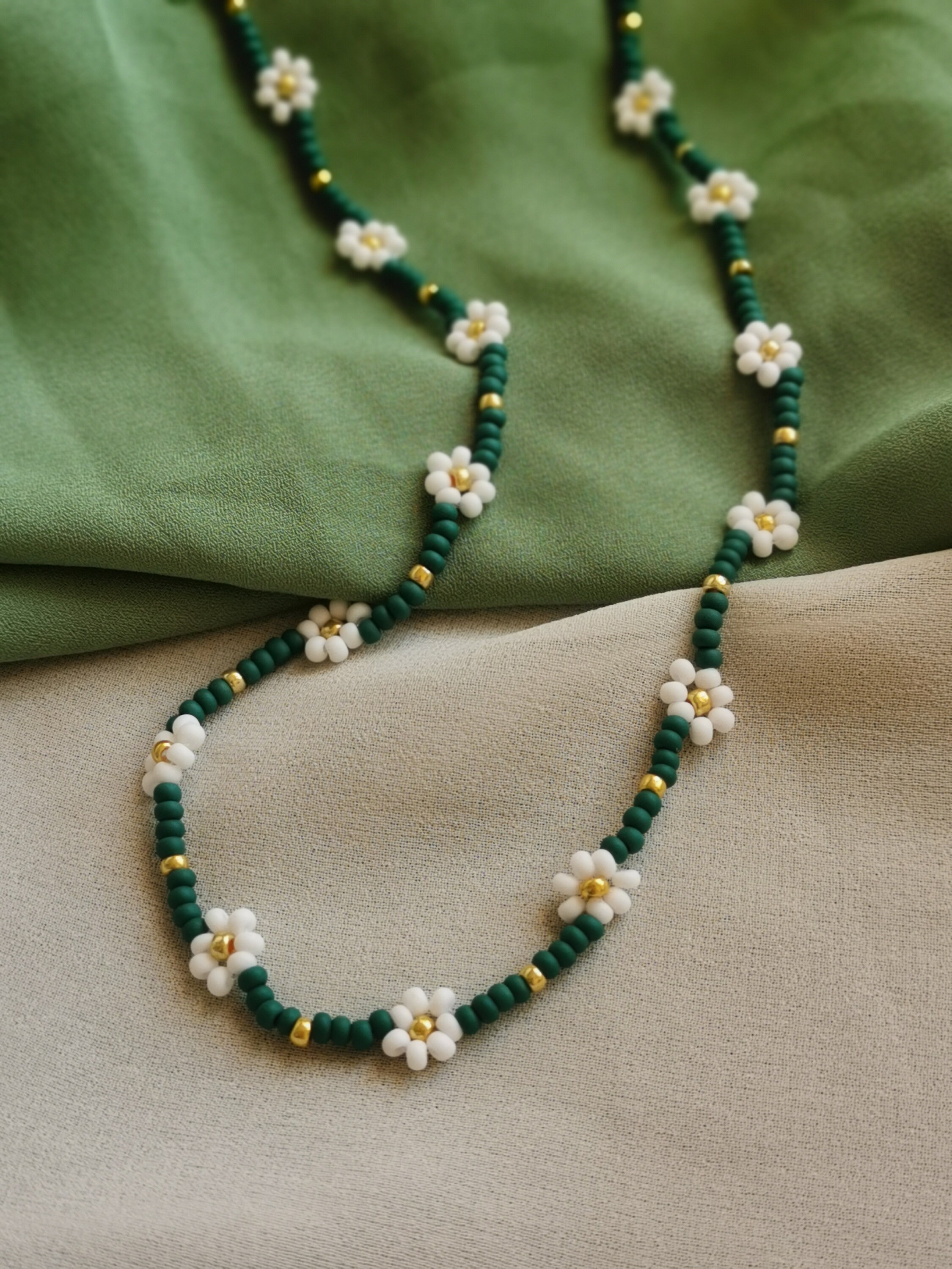 Beaded Daisy Necklace Beaded Flower Jewelry Choker Beaded - Etsy