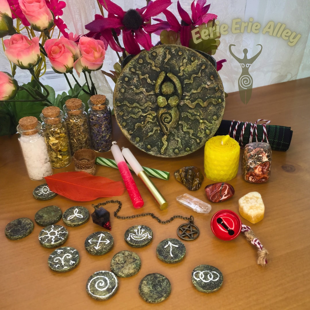 Spiral Goddess Altar Kit: Green Witch Pagan Box Set - Etsy