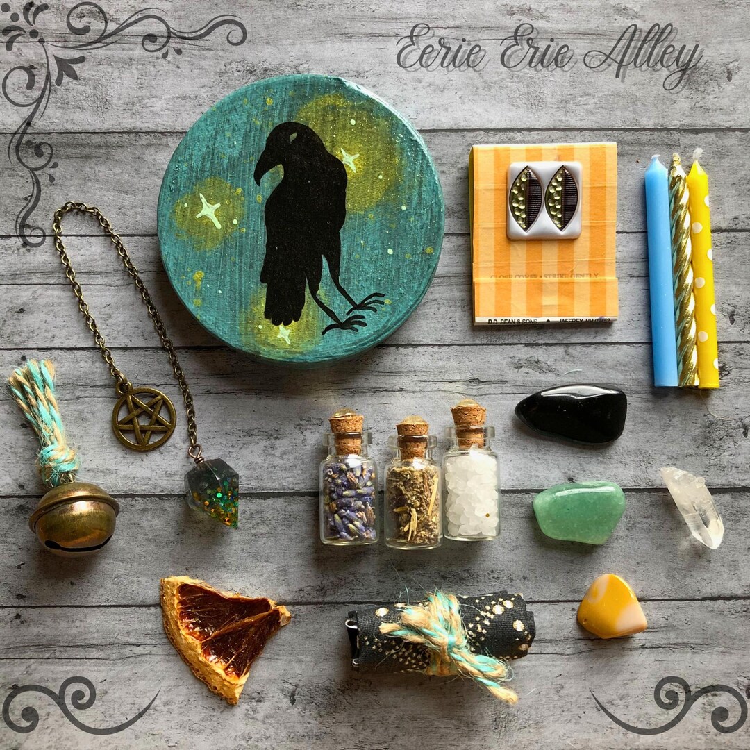 Curious Crow Travel Altar Kit Moon Magic Pocket Pagan Alter Set Raven ...