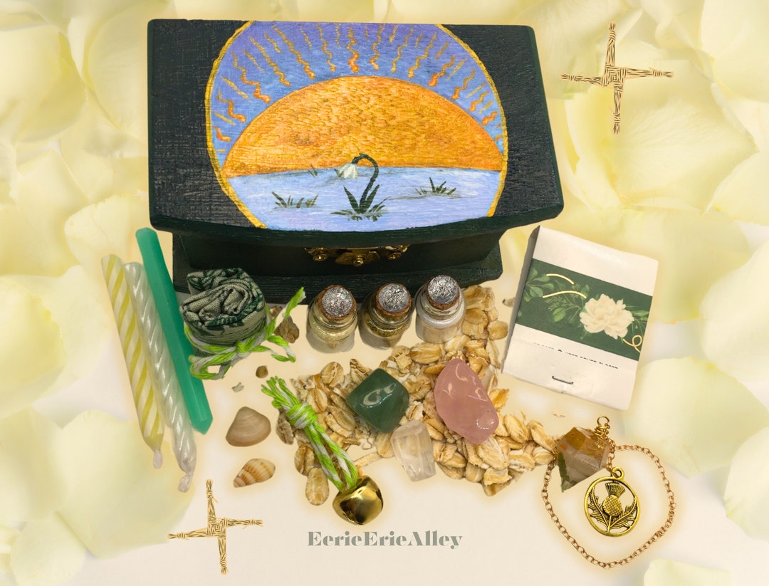 Imbolc Travel Altar Kit Snowdrop Imbolg Ritual Set Brighid Goddess ...