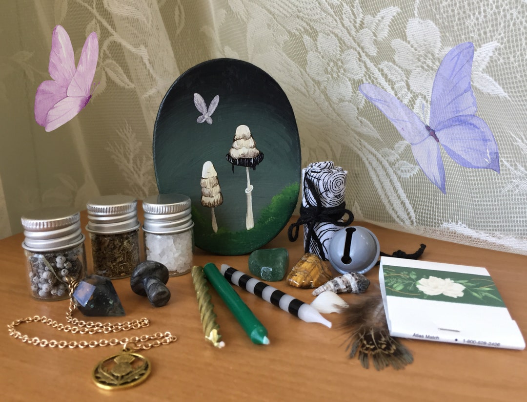 Dark Fairy Travel Altar Kit- Magic Mushroom Pocket Alter Set- Inky Cap ...
