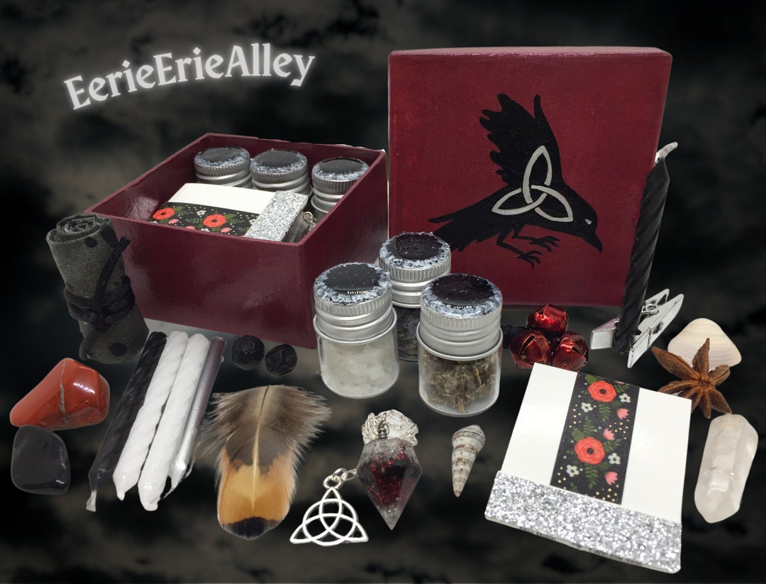 Morrigan Altar Kit- Travel Alter Set- Small Pocket Witchcraft Raven Familiar Crow Magic Dark ...