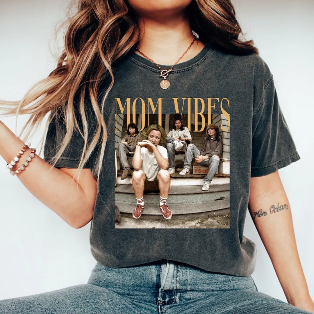Retro Sitcom M0M Vibes Thu.g Life Shirt Comfort Colors Tee, 90s Moms ...