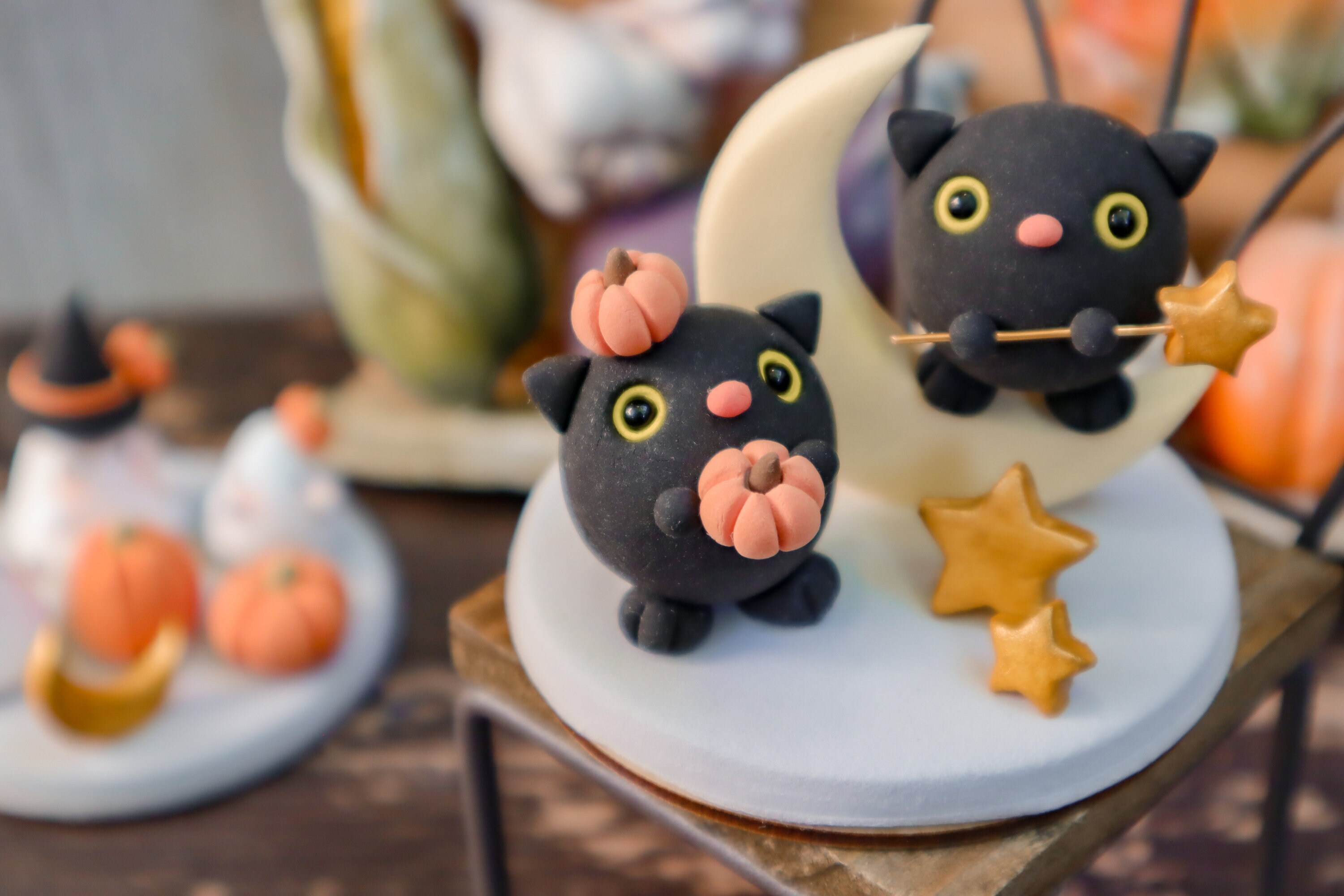 Adorable Cats Autumn Decor | Fall Autumn Decor | Halloween Decor ...