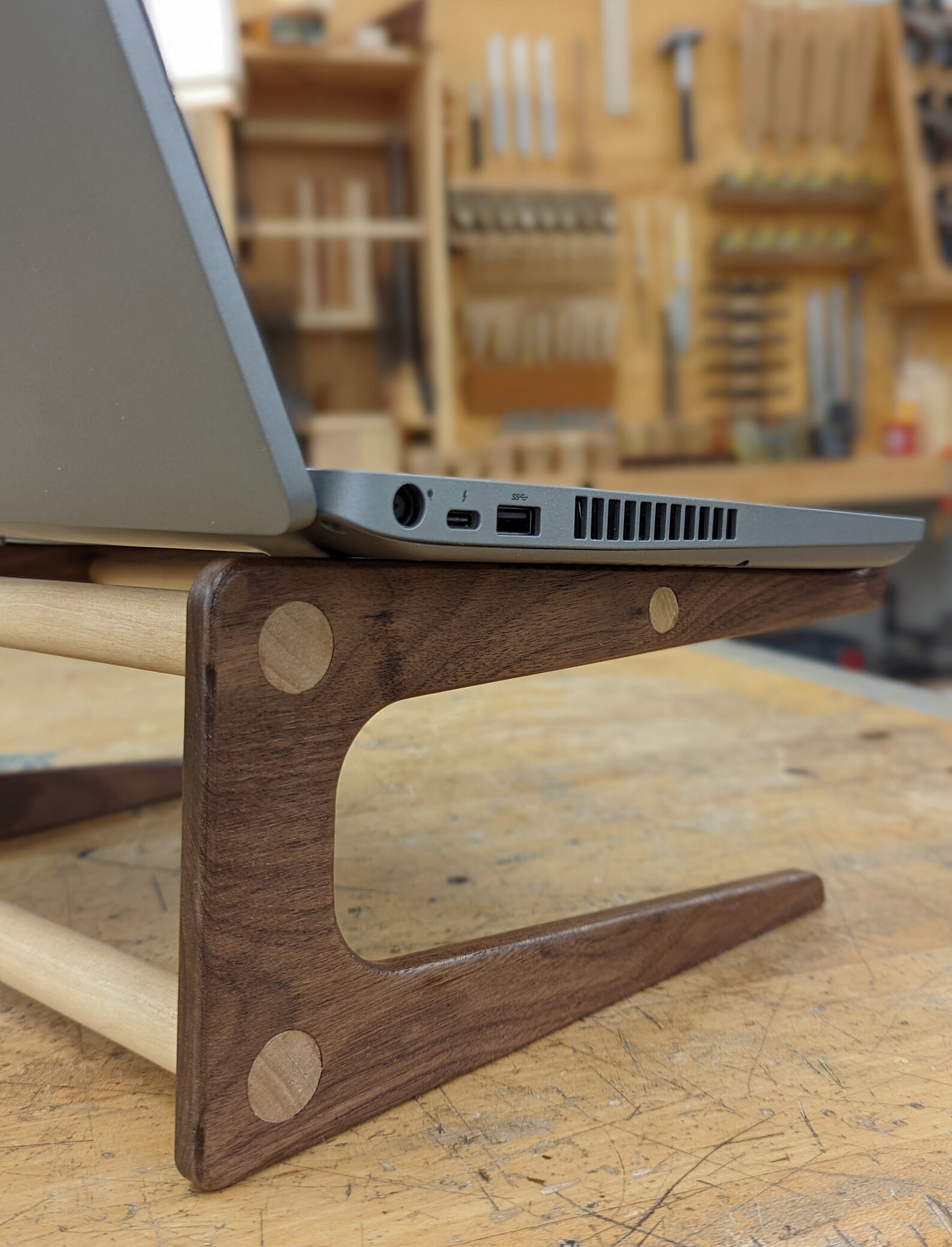 Laptop Stand CNC / Laser Cut File. Customizable to Fit Any Laptop Width ...