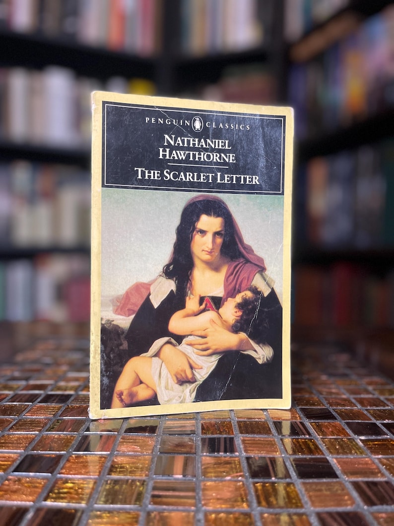 The Scarlet Letter - Nathaniel Hawthorne - 1986 Penguin Classics ...