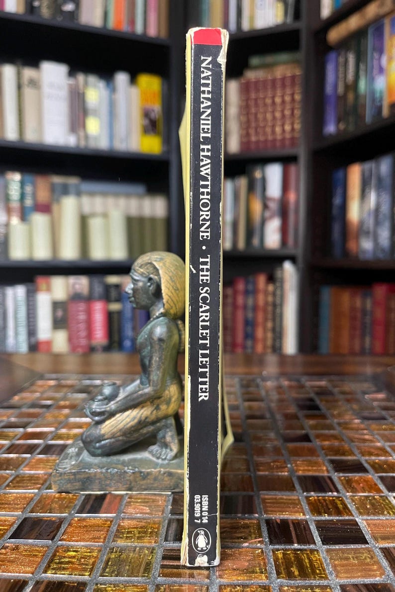 The Scarlet Letter - Nathaniel Hawthorne - 1986 Penguin Classics ...
