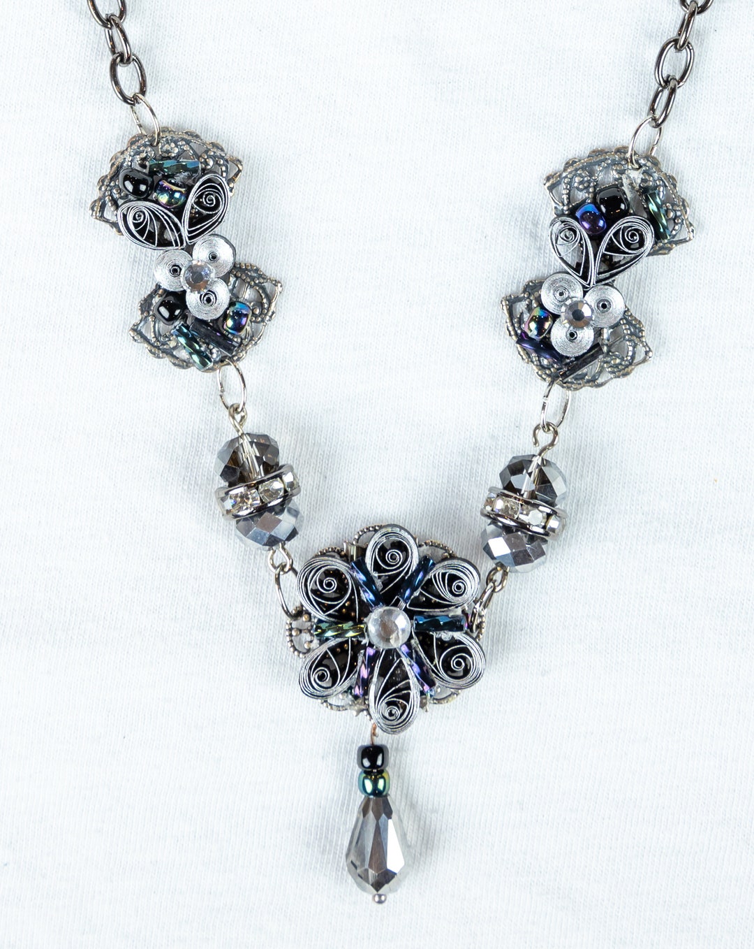 Blackand Silver Quilling Bow Necklace - Etsy