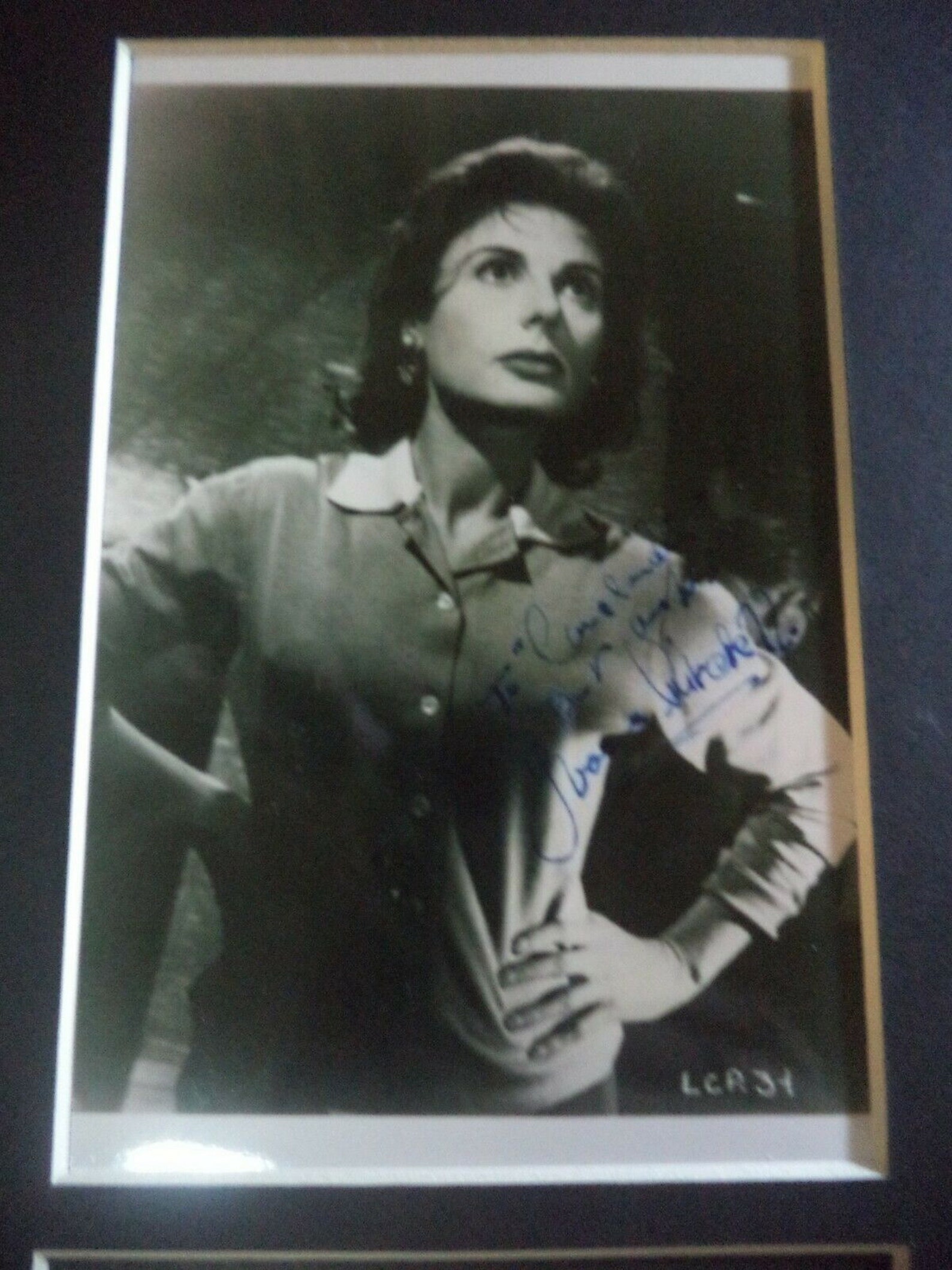 YVONNE MITCHELL (1915 – 1979) Autograph Mounted Display, Hand Signed ...