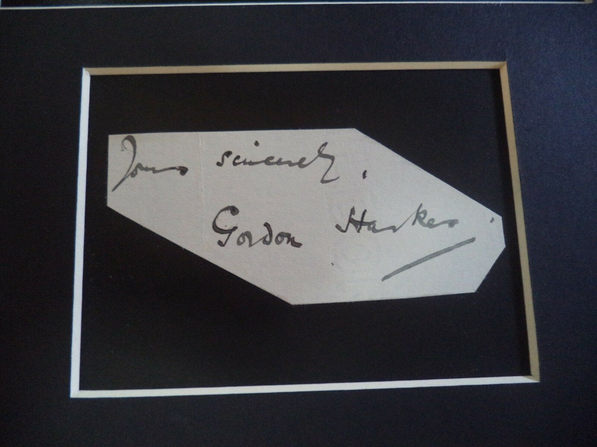 GORDON HARKER (1885 – 1967) Autograph Mounted Display, Hand Signed Page ...
