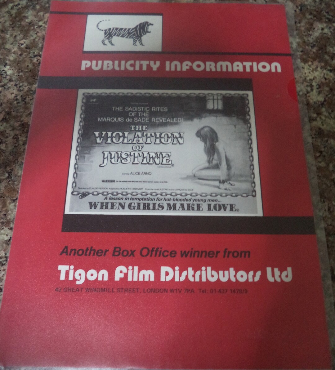 LA VIOLACIÓN DE JUSTINE (1972) Libro de campaña en inglés de Tigon ...
