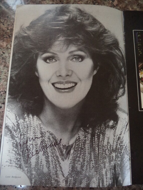 Ashlyn Gere's Instagram, Twitter & Facebook on IDCrawl