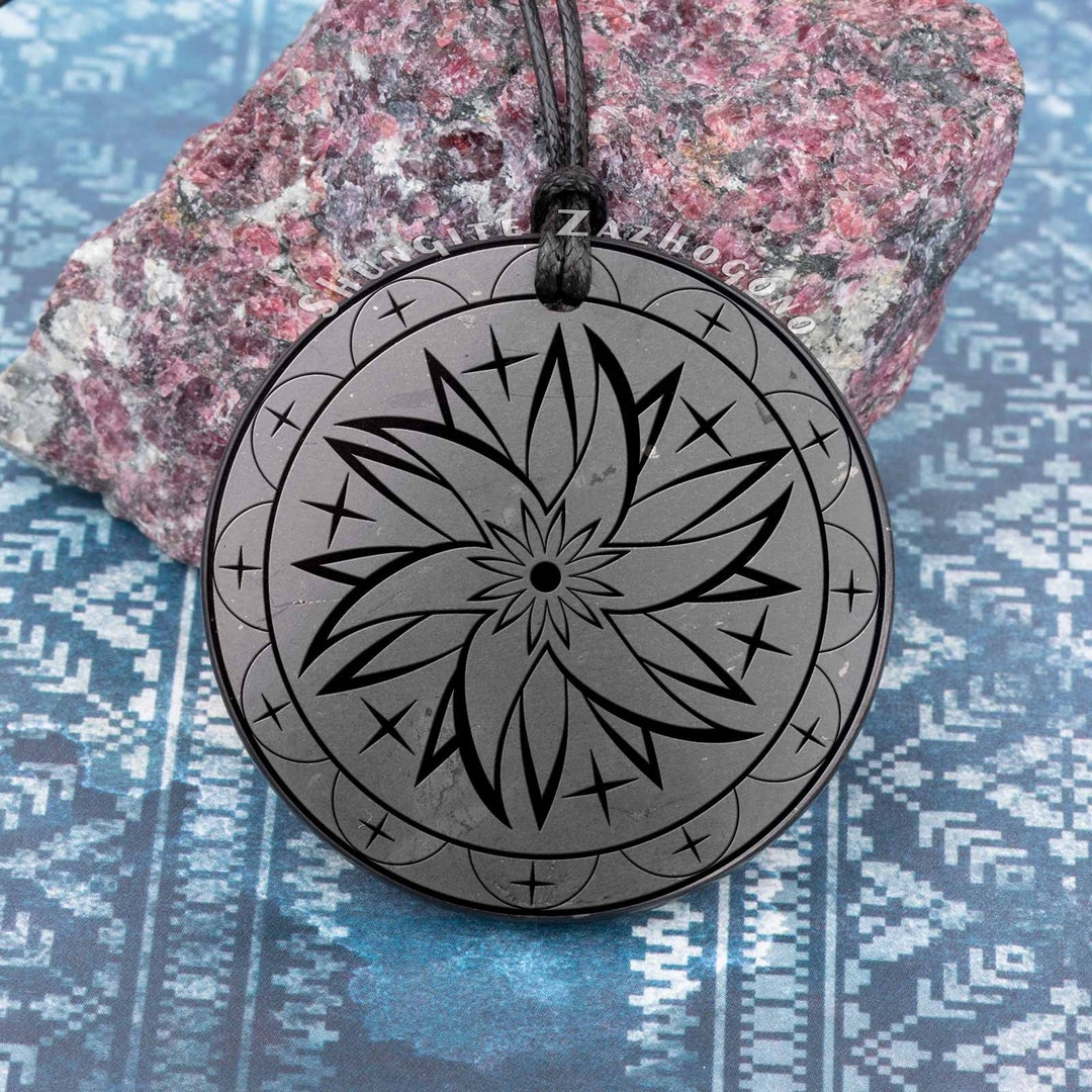 Shungite Pendant Transformation | Activator of Vital Energy and Spirit ...