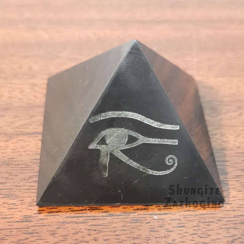 Eye of Horus – Egyptian Pyramid of Giga - Made of Rare Stone Shungite ...