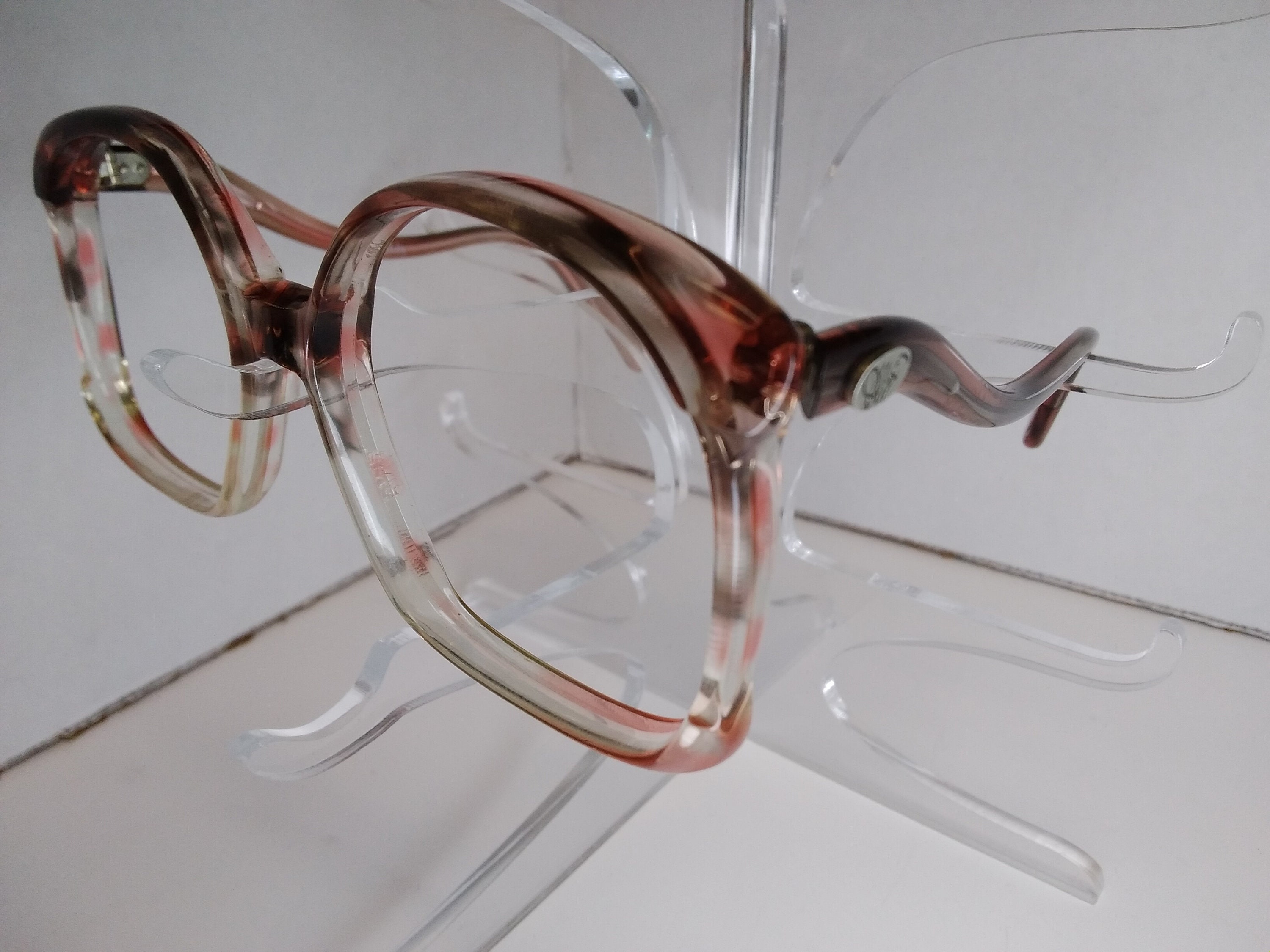 DVF Vintage Eyeglass Frames 50-17-135 - Etsy