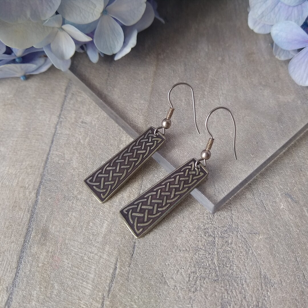 Celtic Knot Panel Drop Earrings Weave Pattern Silver Tone Pre-loved ...