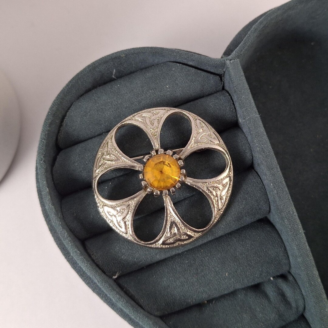 Vintage Celtic Knot Brooch, Amber Citrine Coloured Stone, Scottish ...