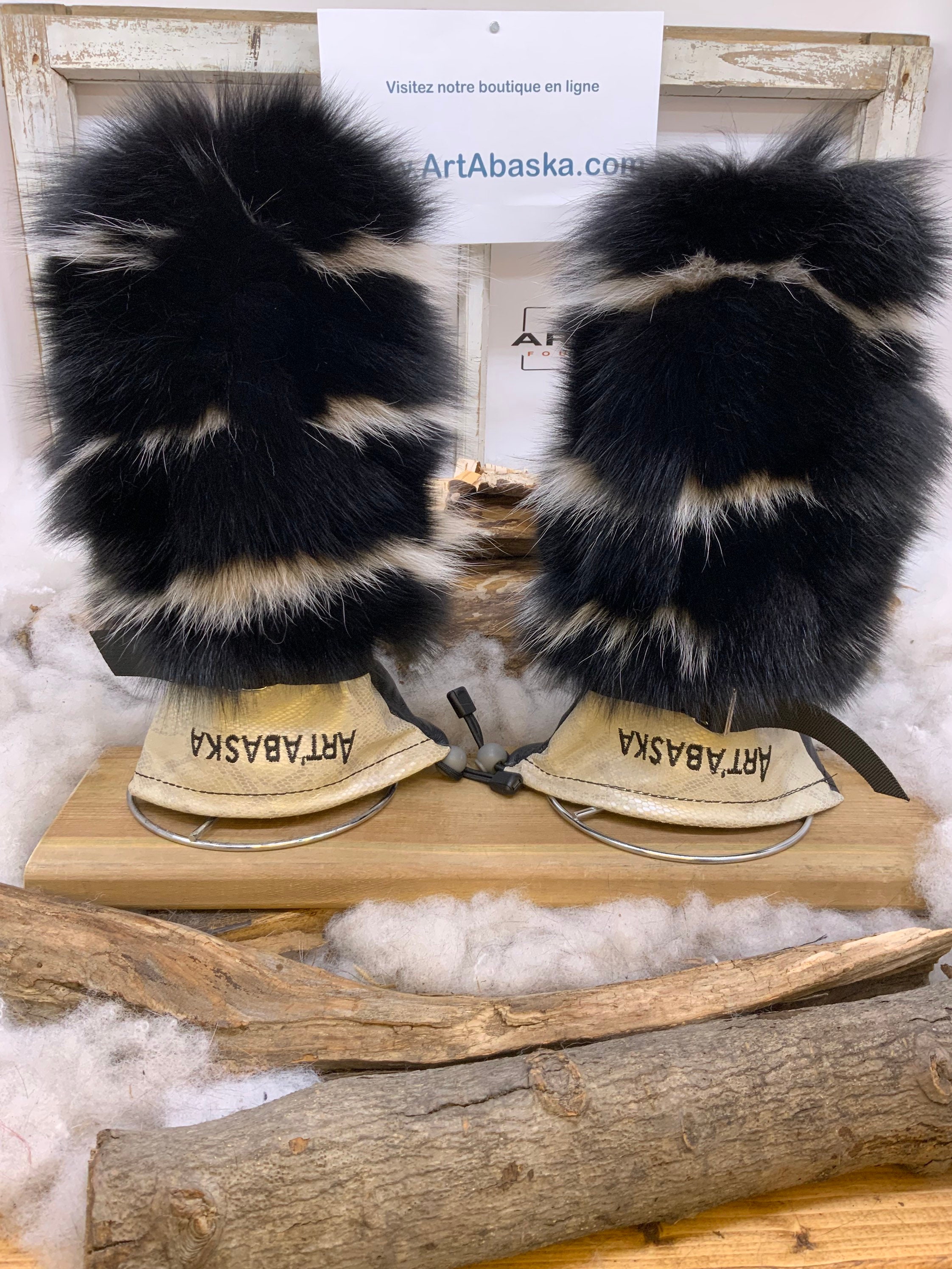 Recycled and remodeled fur and leather mittens. The Lilianes. Size Medium