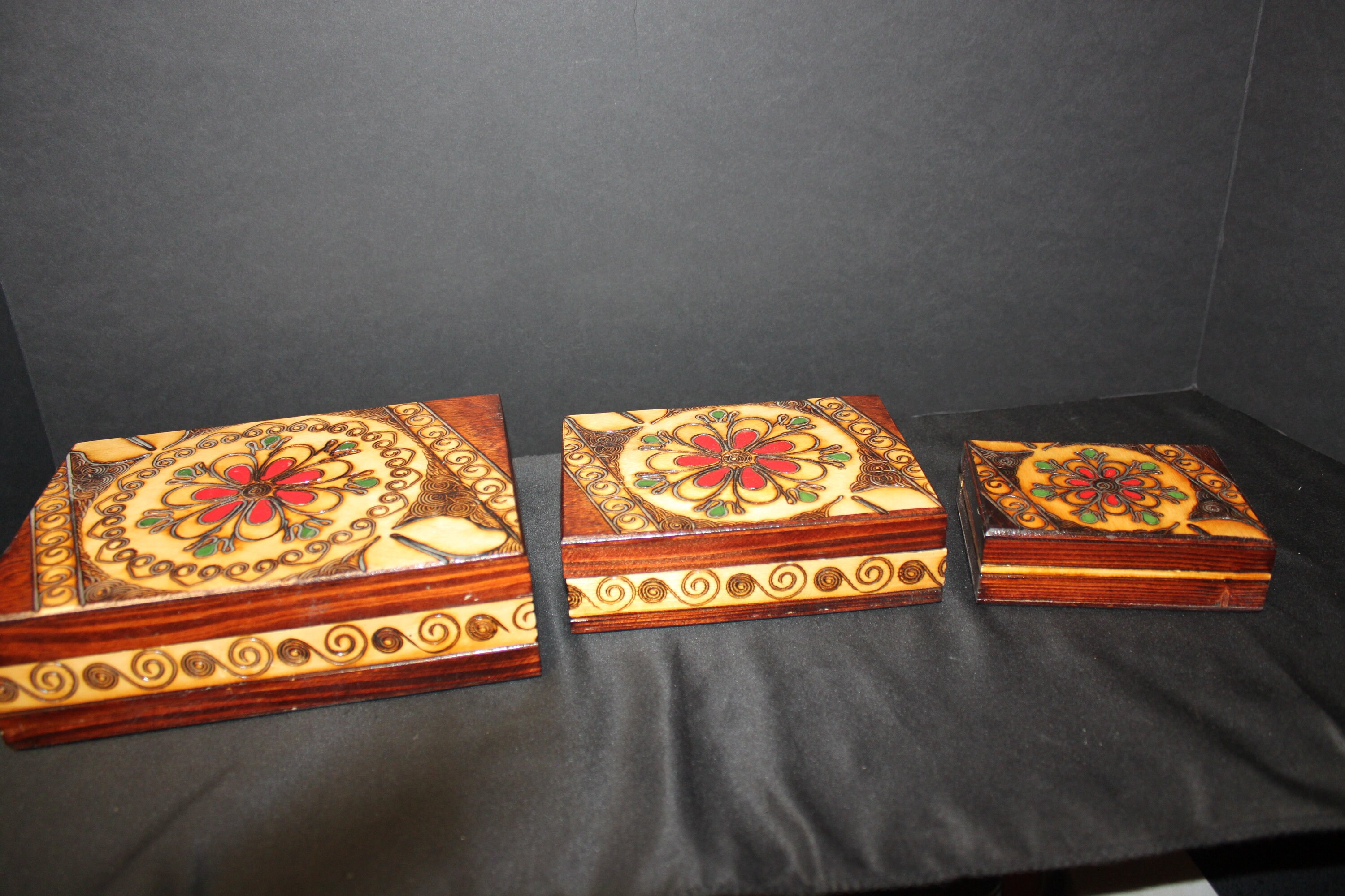 Vintage Hand Carved Wooden Nesting Box, Set of 3 - Etsy