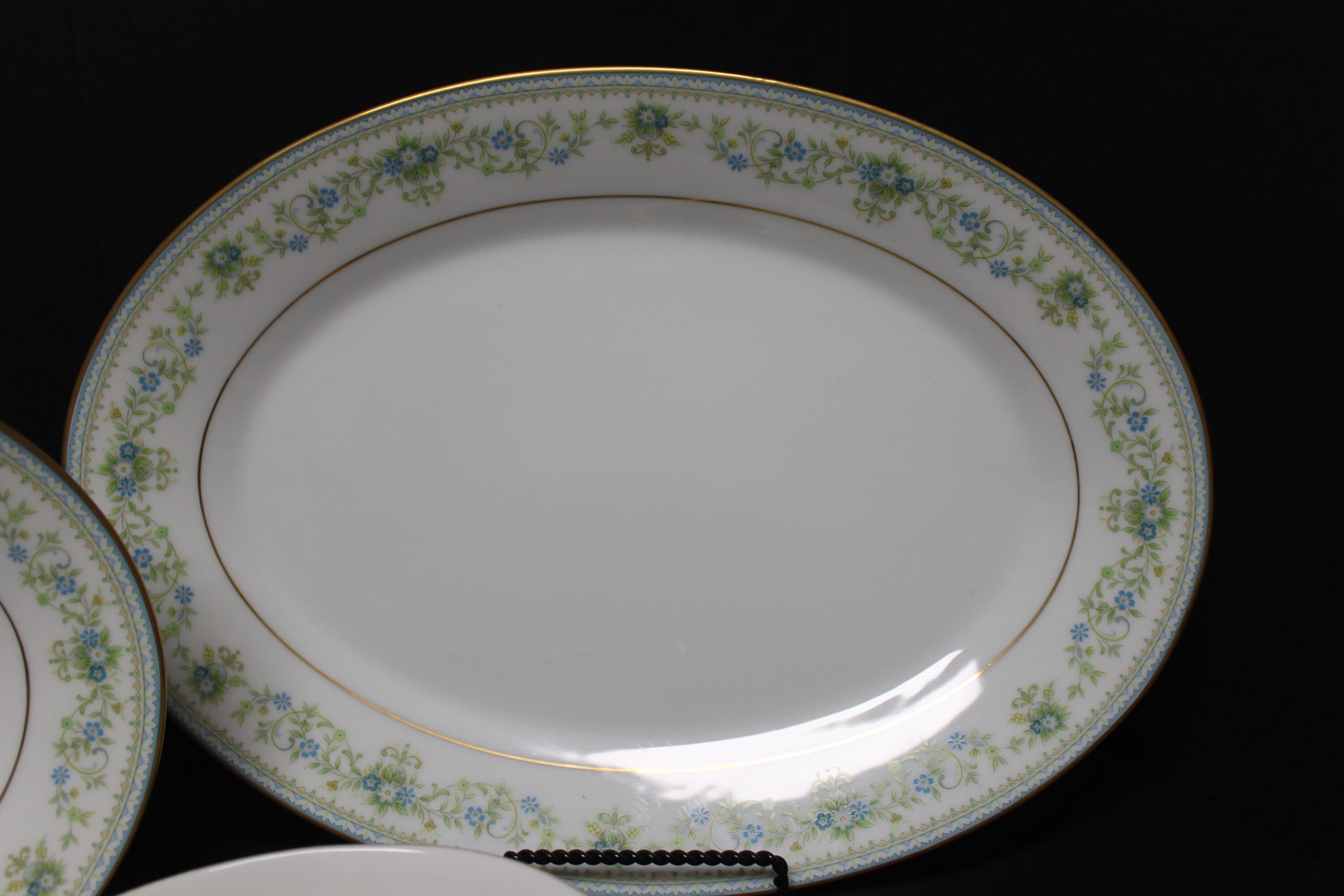 Contemporary by Noritake Spring Meadow Set of Three - Etsy