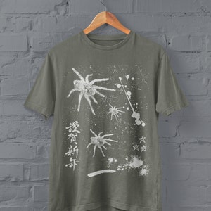Y2K Spider Shirt, Alt Clothing,y2k Grunge, Cyberpunk Streetwear, Grunge ...
