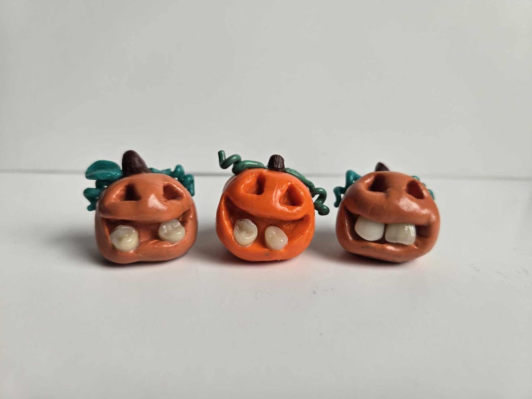 Toothy Pumpkin Monsters, Creepy Cryptid Sculpture, Spooky Halloween ...