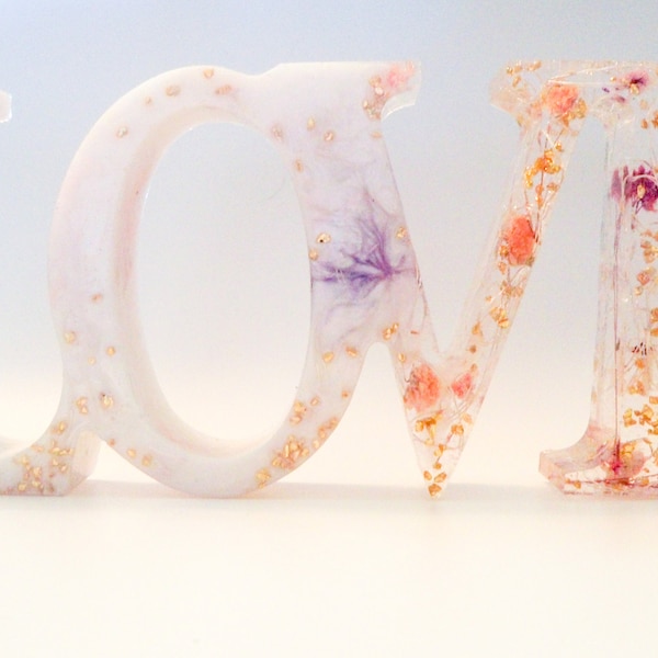 Resin Love Sign - Etsy