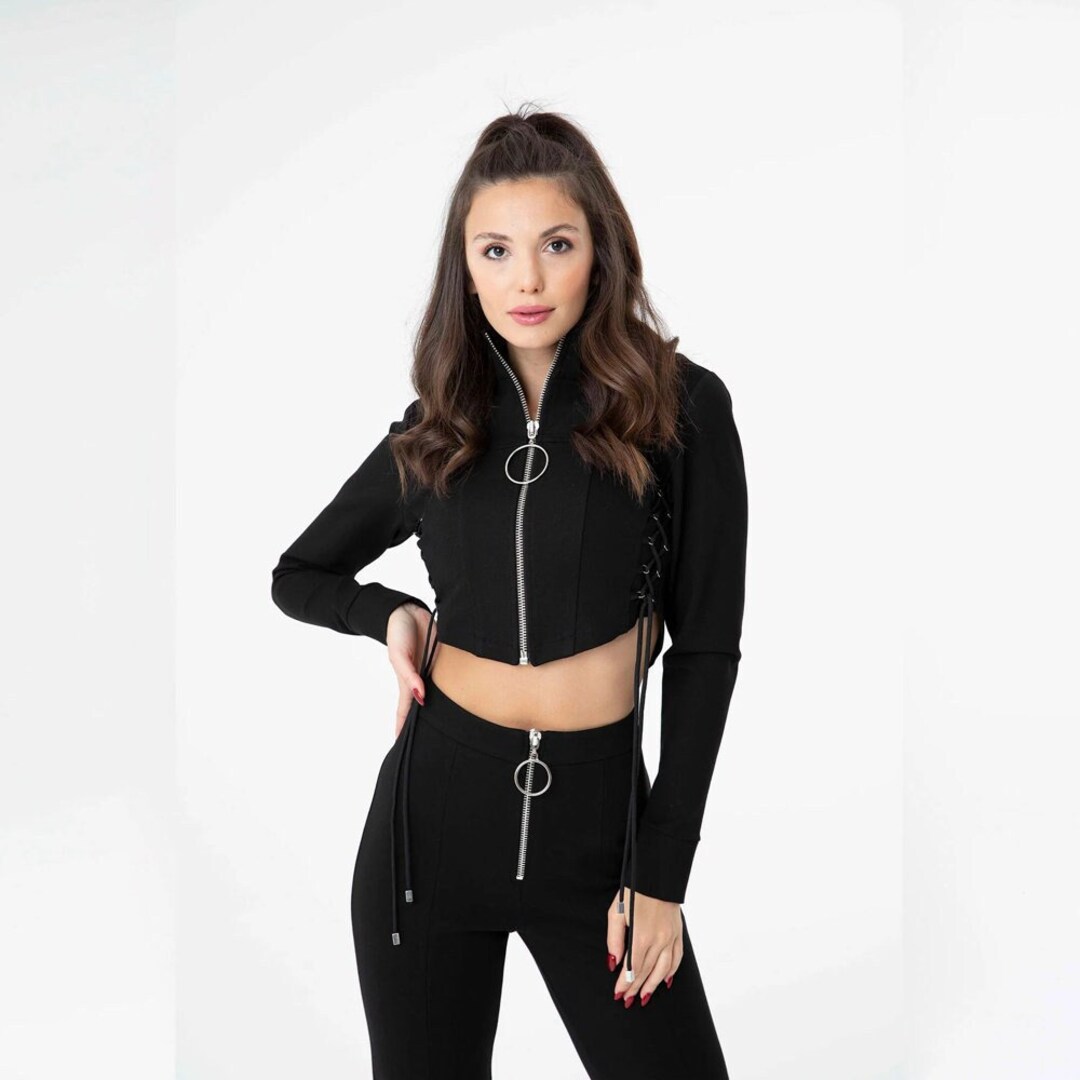 Black Zip up Crop Top, Long Sleeve Cropped Top, Ribbed Lace-up Top ...