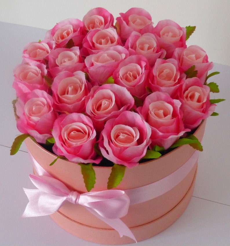Artificial Pink Roses Hat Box, Flower Box Arrangement - Etsy UK