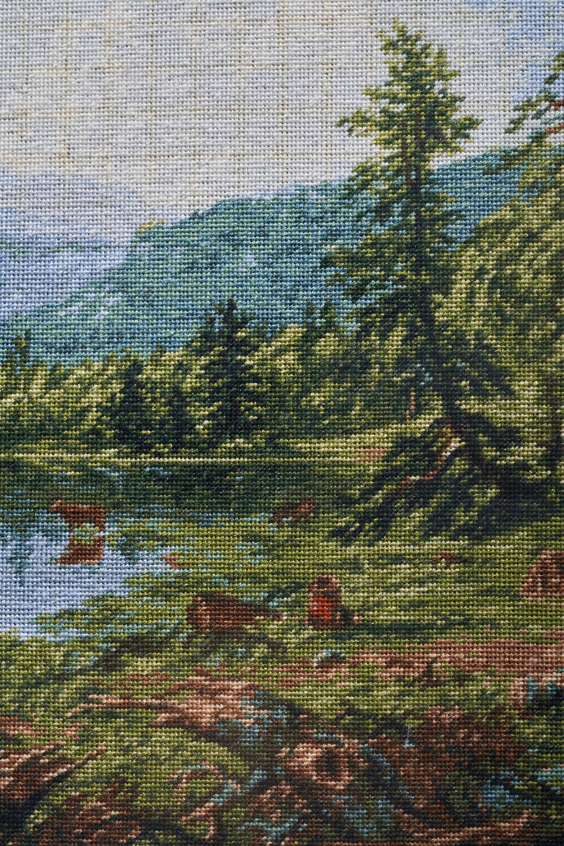 Nature-inspired Hand Embroidery Painting Framed in the Middle of Nature ...