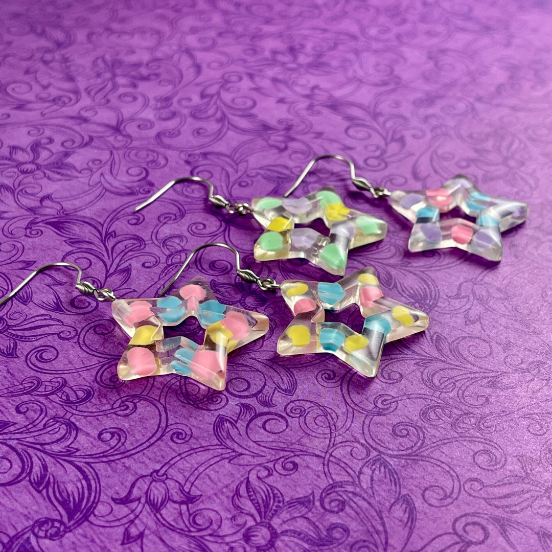 Retro Mod Star Earrings Resin, Acrylic, Magic, Cosplay, Goth, Emo ...