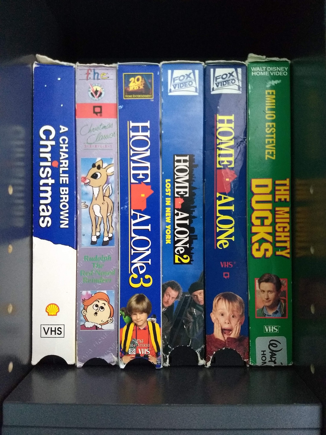VINTAGE VHS Video Tapes-home Alone 1, 2, and 3, A Charlie Brown ...