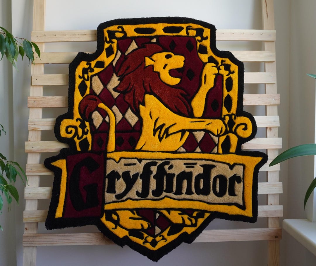 Gryffindor Rug, House Crest Gryffindor Rug, Harry Potter House Rug ...