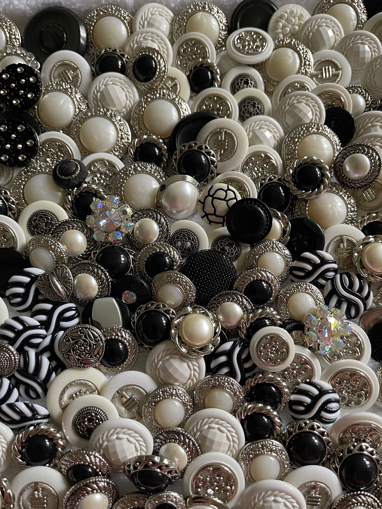 Vintage Style Buttons: Mixed Lot of Rhinestone, Pearl, and Metal ...
