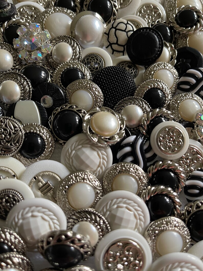 Vintage Style Buttons: Mixed Lot of Rhinestone, Pearl, and Metal ...