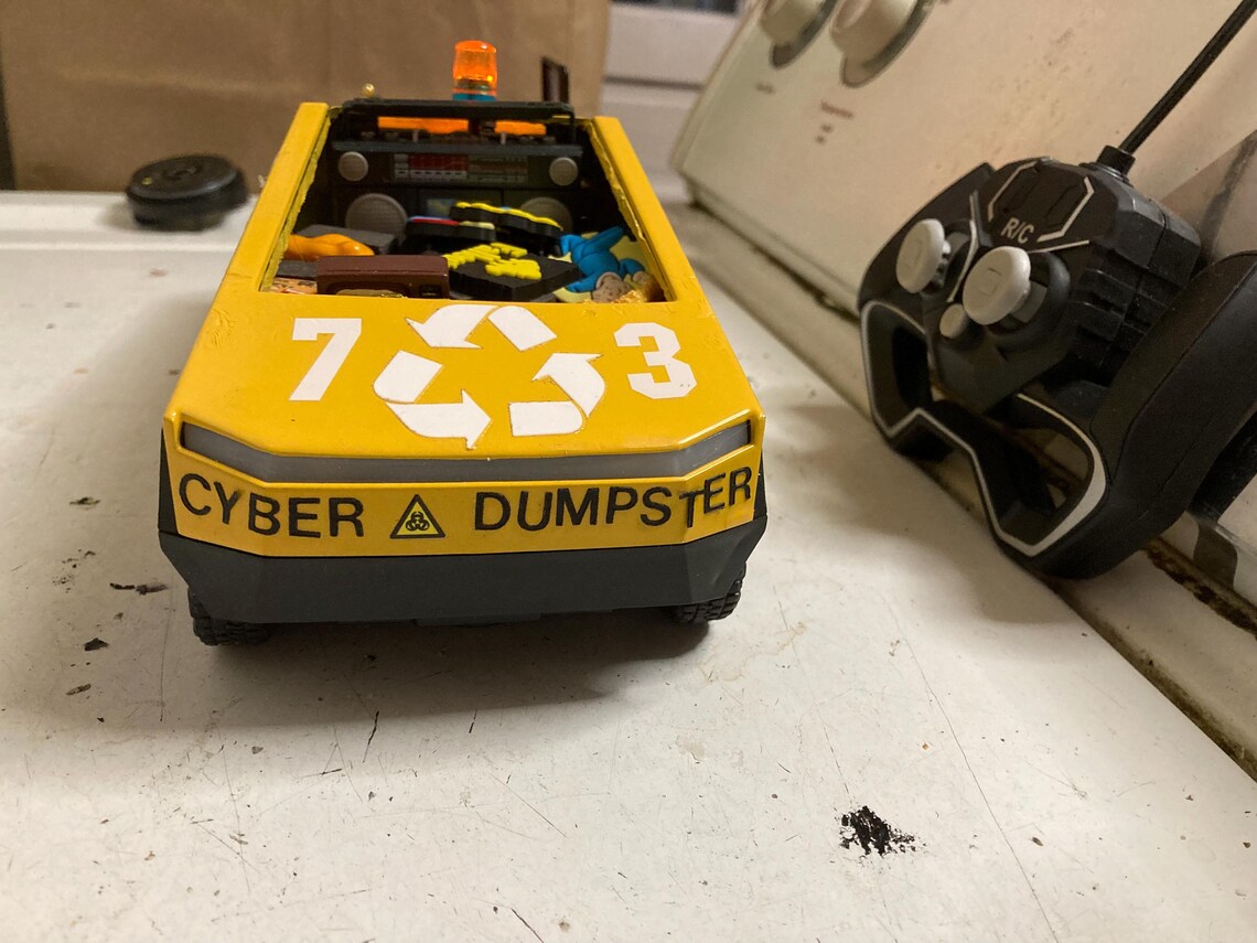Radiation King RC Cyber Dumpster Cyber Truck 2WD on Road - Etsy