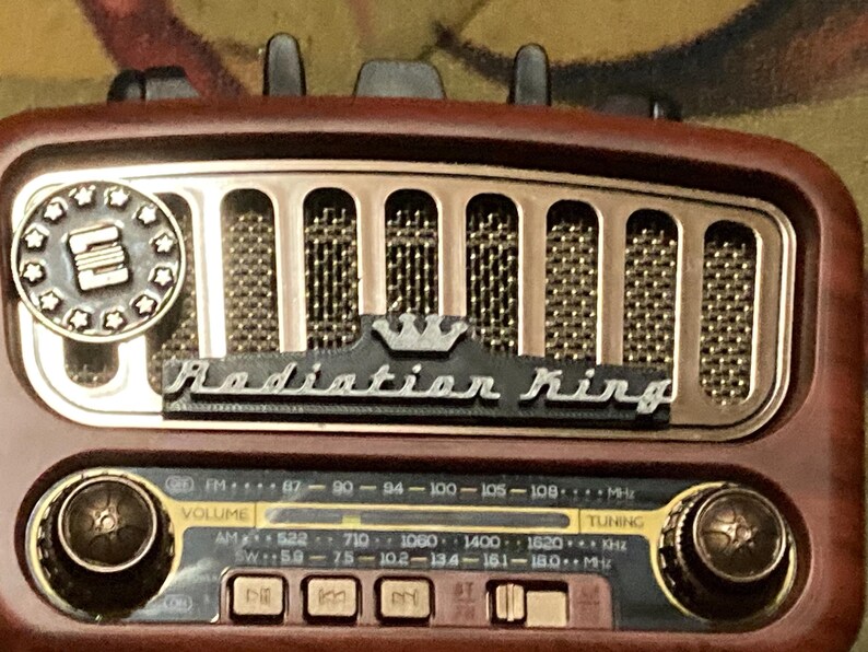 Fallout Radiation King Round Top Fan Art Real Working Radio for Cosplay ...